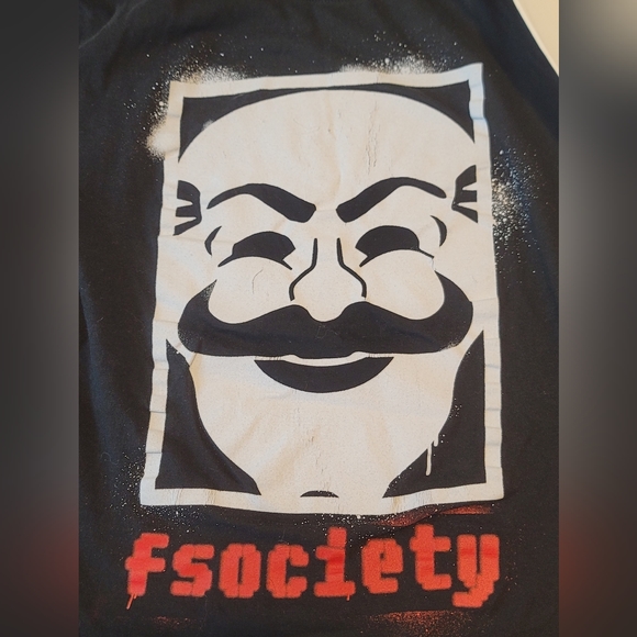 mr robot | Tops | Mr Robot Tshirt Large | Poshmark